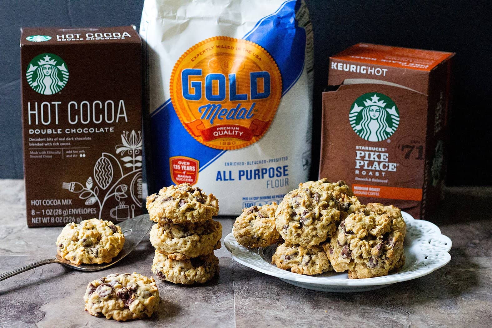 The Best Oatmeal Chocolate Chip Cookies • Unicorns in the Kitchen