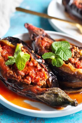 Karniyarik Turkish Stuffed Eggplant [Video] • Unicorns in the Kitchen