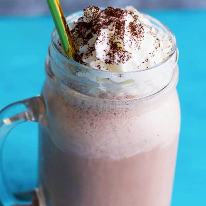 Best Banana Milkshake Recipe • Unicorns in the Kitchen