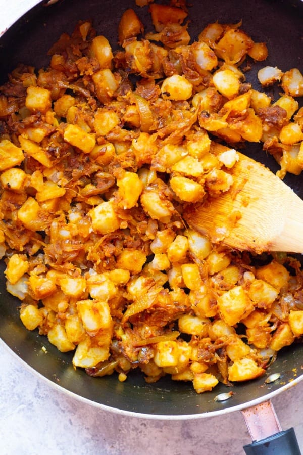 Fried Potatoes and Onions Persian Style • Unicorns in the Kitchen