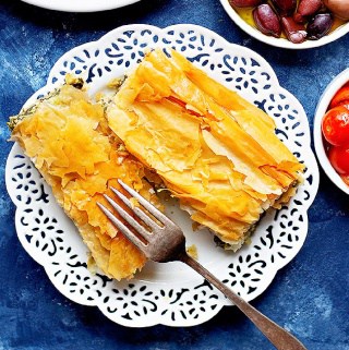 The Best Ever Greek Potatoes [Video] • Unicorns in the Kitchen