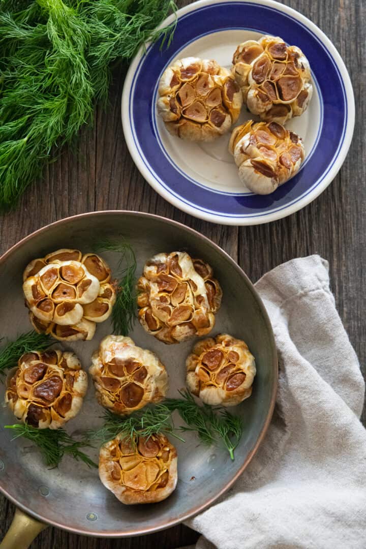 Roasted Garlic Recipe (Easy Method) • Unicorns in the Kitchen