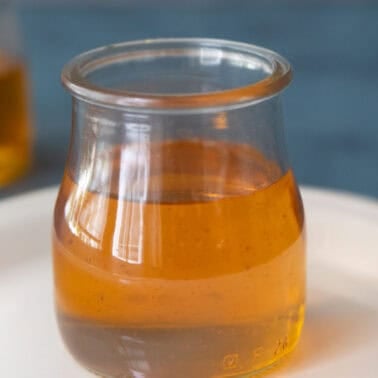 Golden Saffron Syrup • Unicorns in the Kitchen