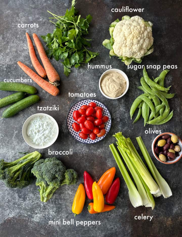 Easy Crudités Platter • Unicorns in the Kitchen