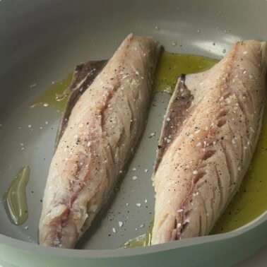Balik Ekmek (Turkish Fish Sandwich)