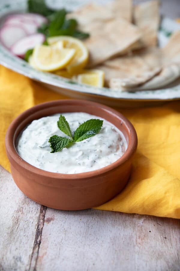 Haydari Recipe (5-Minutes!) • Unicorns in the Kitchen