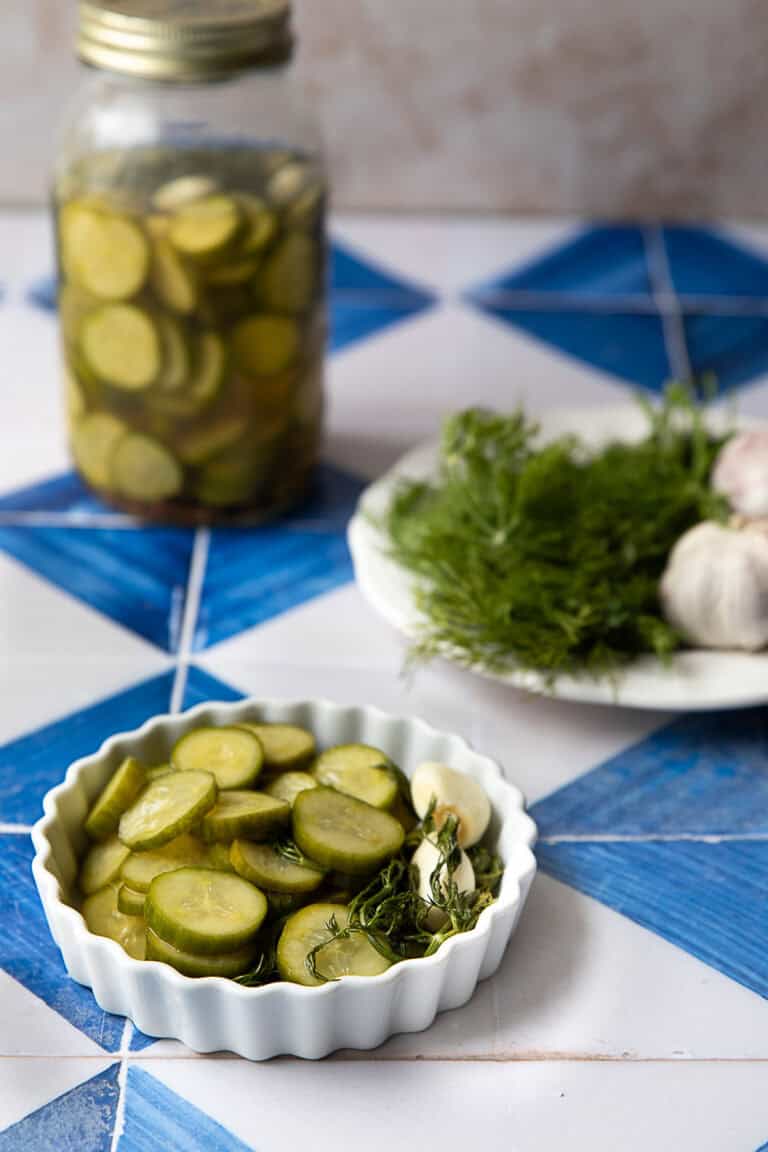 Quick Pickled Cucumbers • Unicorns in the Kitchen