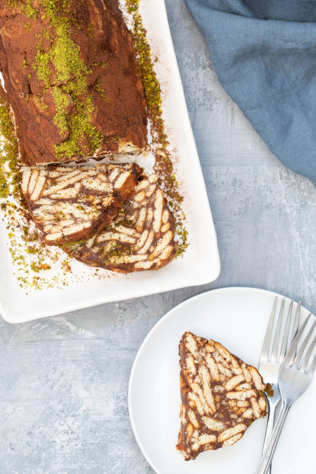 Turkish Mosaic Cake (Mozaik Pasta) • Unicorns in the Kitchen