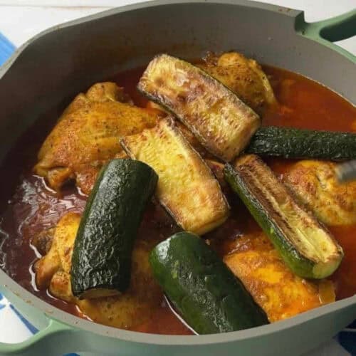 Khoresh Kadoo (Persian Chicken Zucchini Stew) • Unicorns in the Kitchen