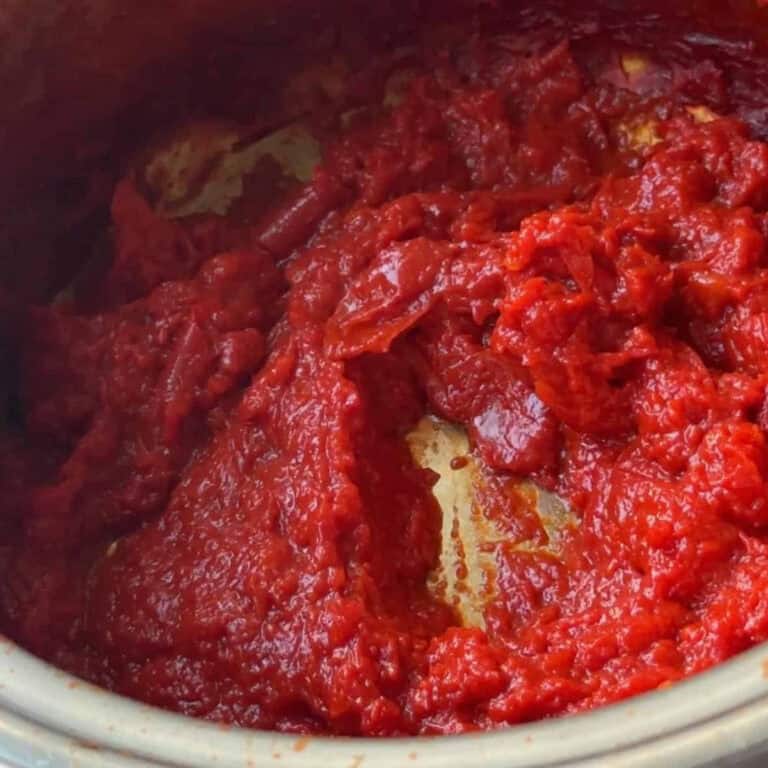 Turkish Red Pepper Paste (Biber Salçası) • Unicorns in the Kitchen