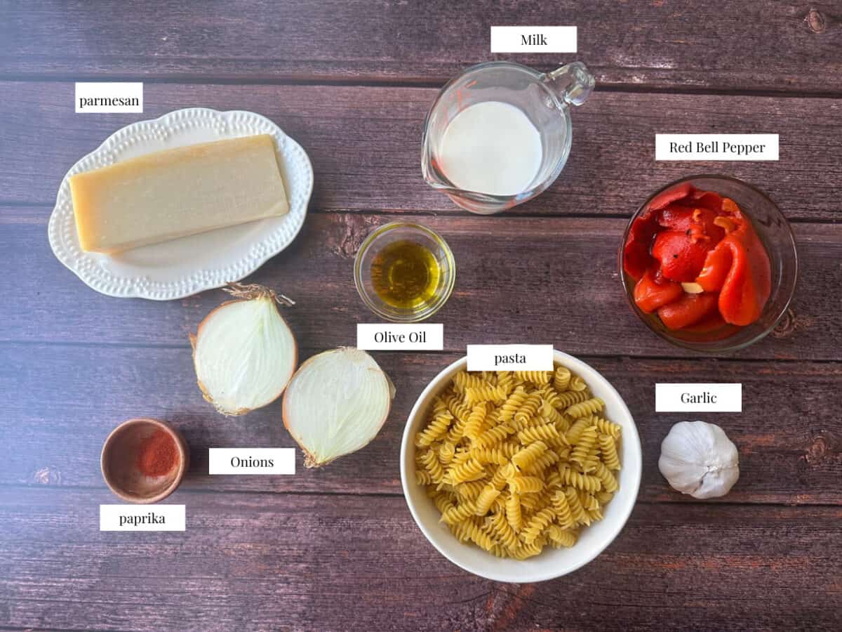 Creamy Roasted Red Pepper Pasta • Unicorns in the Kitchen
