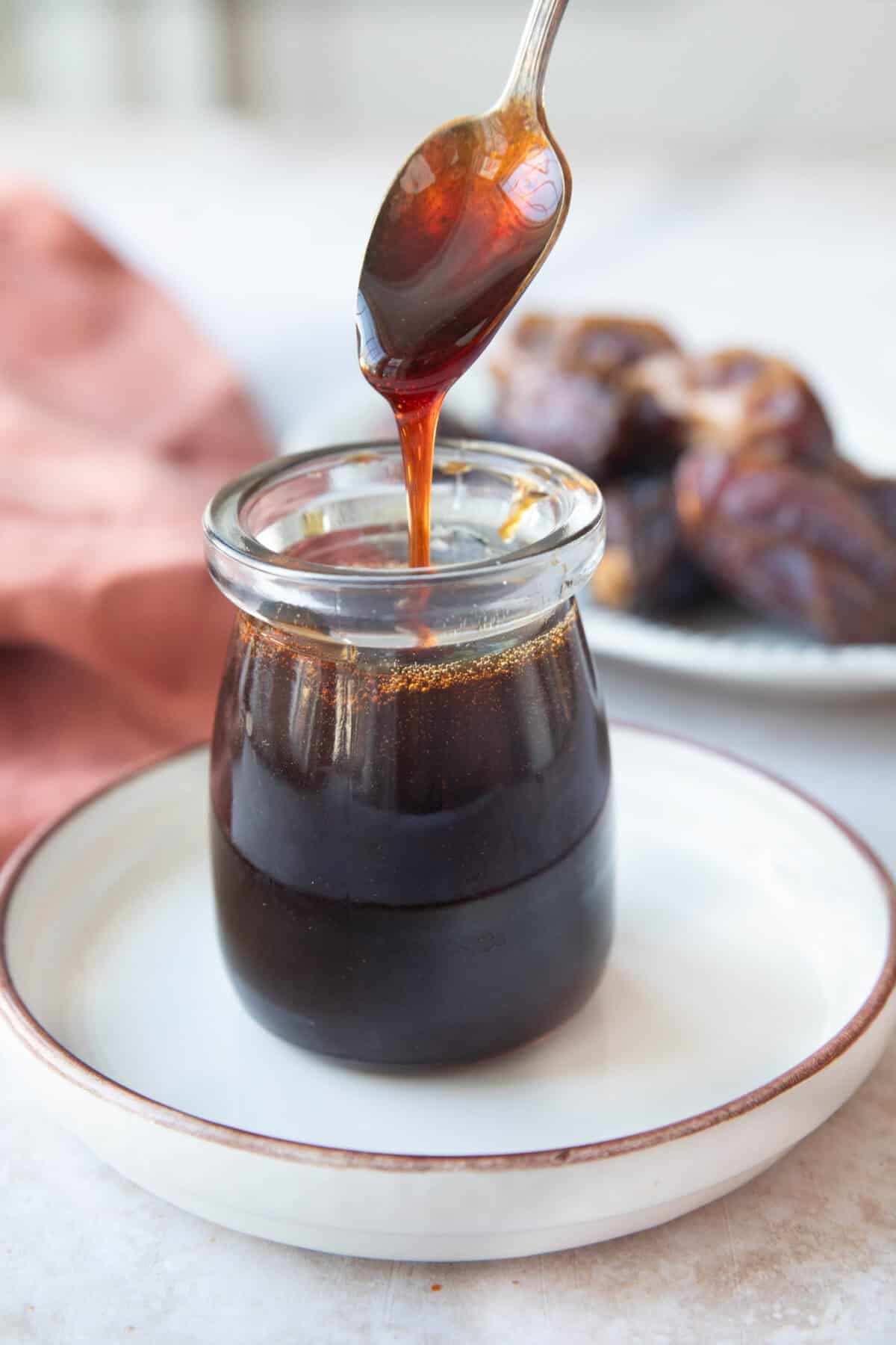 2-Ingredient Date Syrup Recipe • Unicorns in the Kitchen