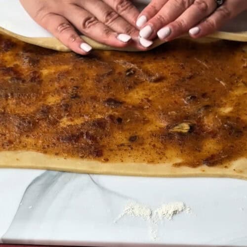 Kleicha (Iraqi Date Cookies) • Unicorns in the Kitchen