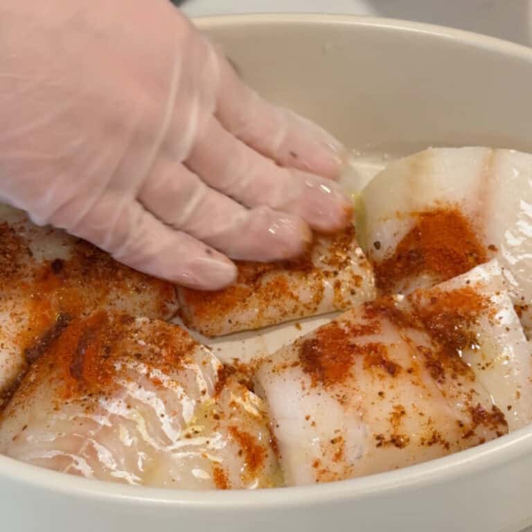 Samke Harra (Spicy Lebanese Fish with Tahini Sauce) • Unicorns in the ...